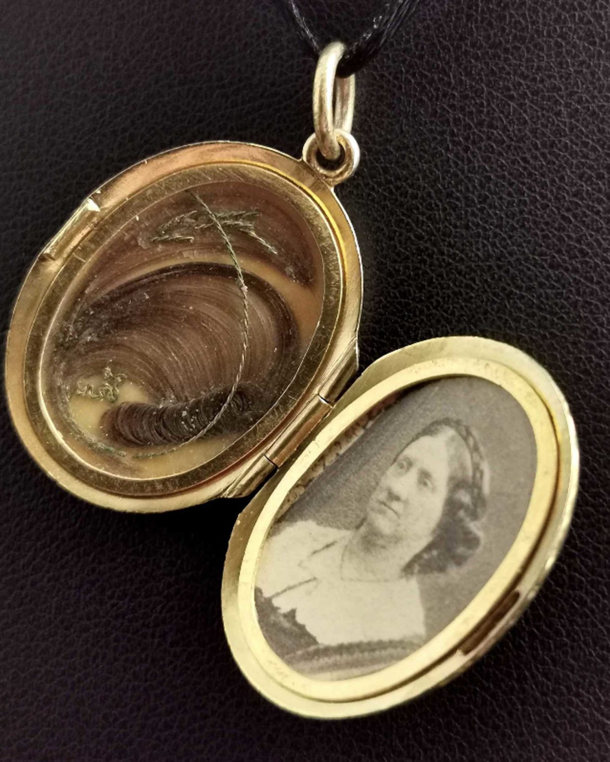 A History of the Forget-Me-Not Locket | Gary Baseman